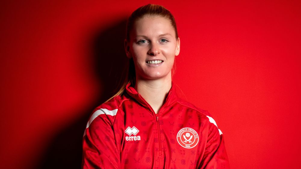 Fran Stenson joins on loan