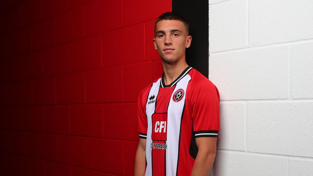 Loaned Luke signs in