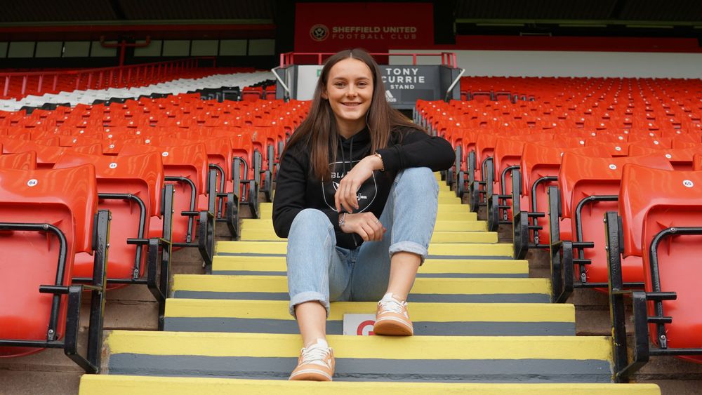 Maria Francis-Jones signs